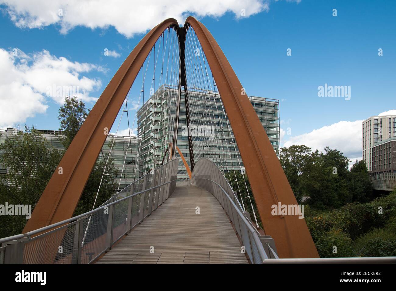 Pedestrian Footbridge Chiswick Business Park/ Gunnersbury Triangle ...