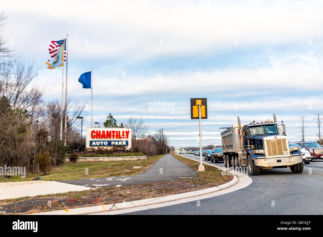Hig american flag hi-res stock photography and images - Alamy