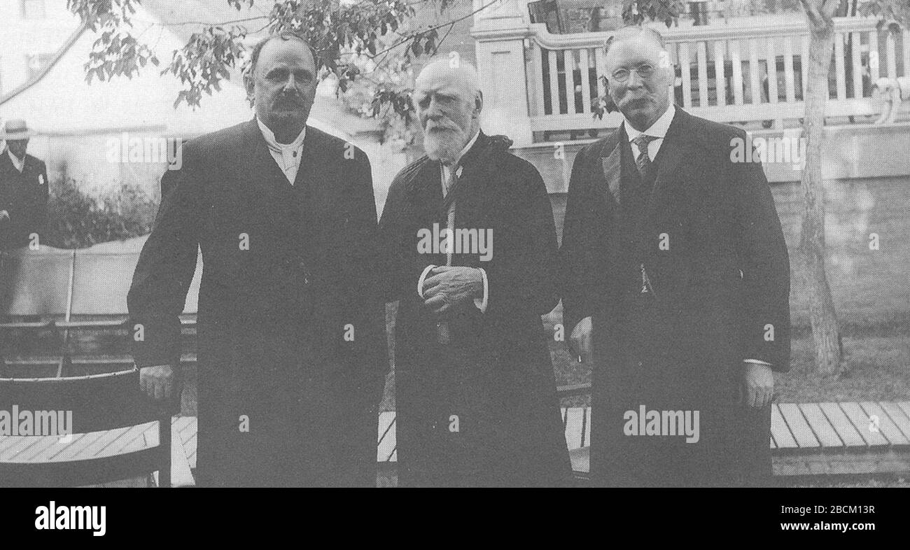 Lord Rutherford High Resolution Stock Photography and Images - Alamy