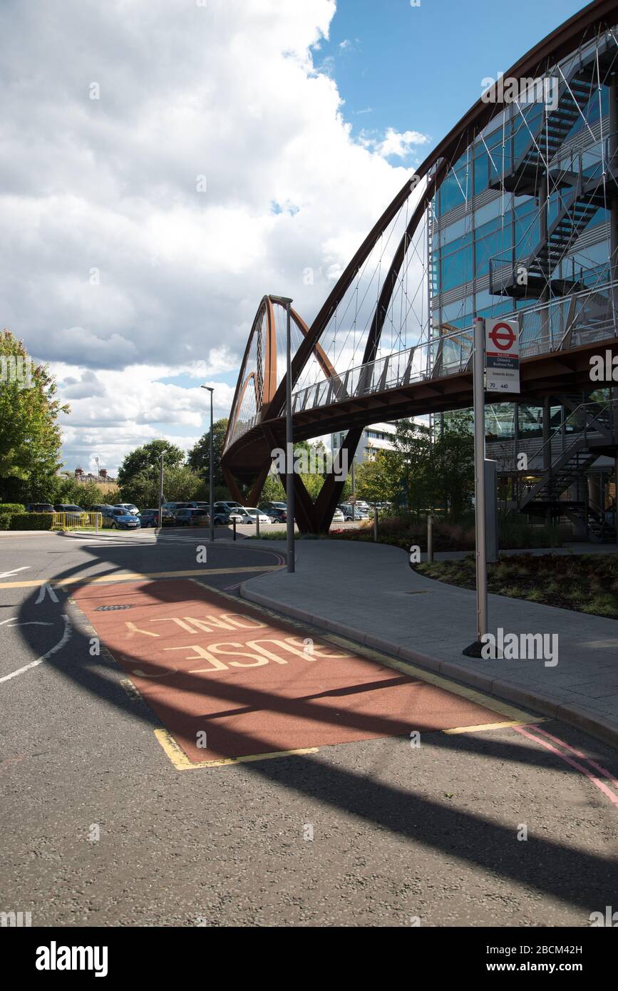 Pedestrian Footbridge Chiswick Business Park/ Gunnersbury Triangle ...