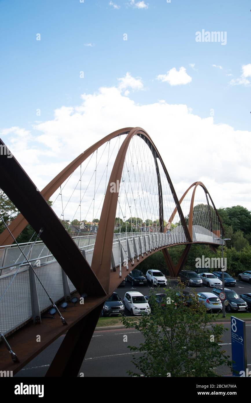 Pedestrian Footbridge Chiswick Business Park/ Gunnersbury Triangle ...