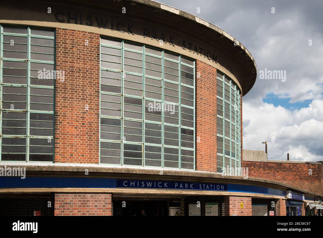 District Line Chiswick Park Underground Station, Bollo Lane, Chiswick ...