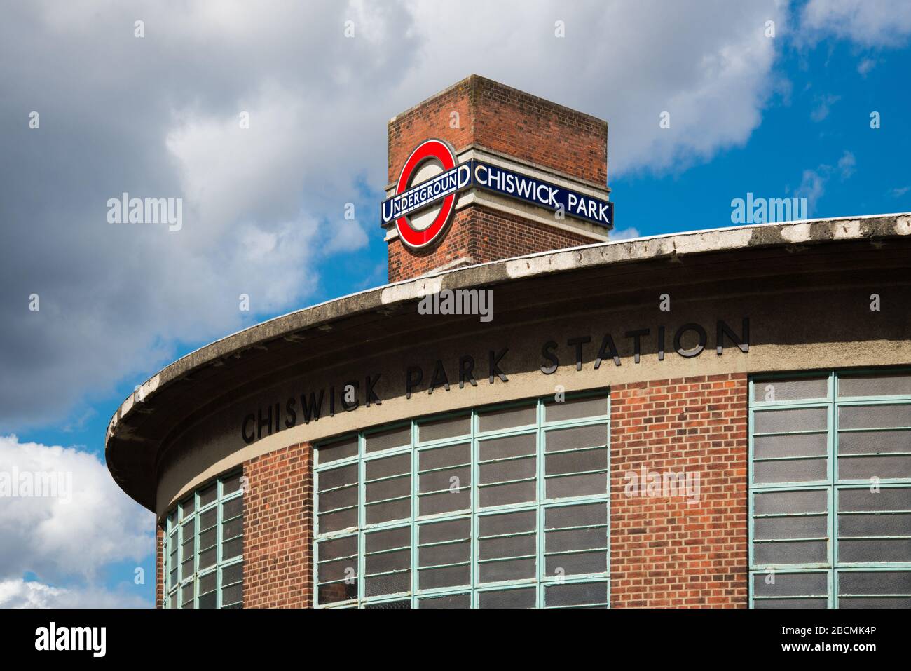 District Line Chiswick Park Underground Station, Bollo Lane, Chiswick ...