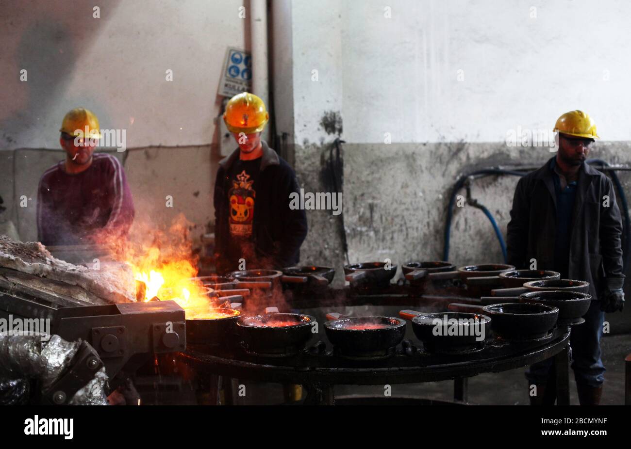 Drip molding hi-res stock photography and images - Alamy