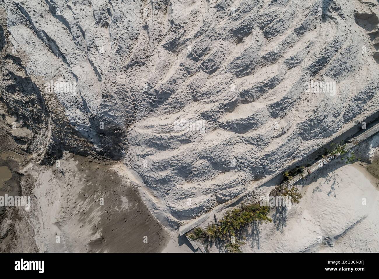 Mine with sand underground hi-res stock photography and images - Alamy