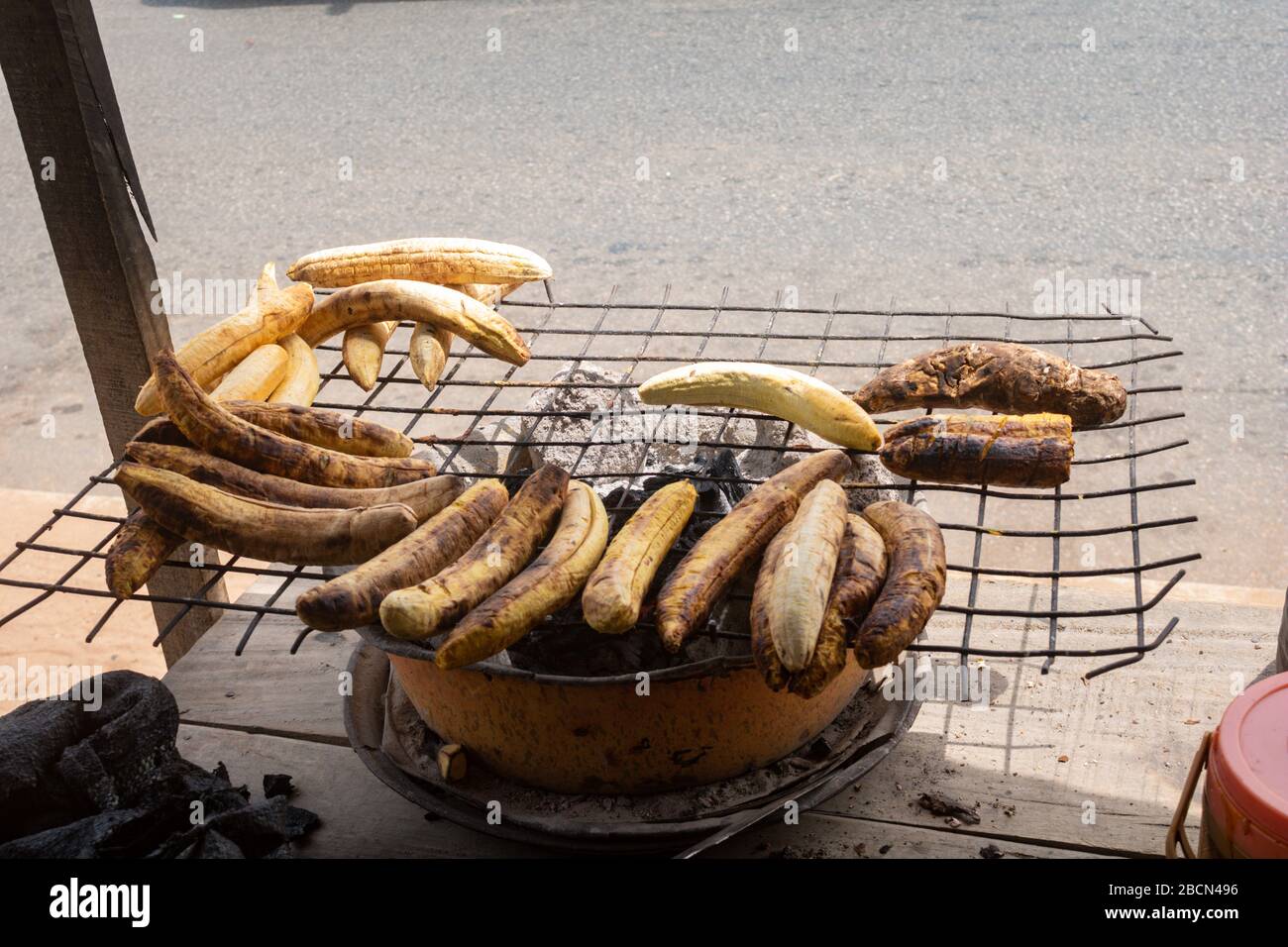Roasted plantain nigeria hi-res stock photography and images - Alamy