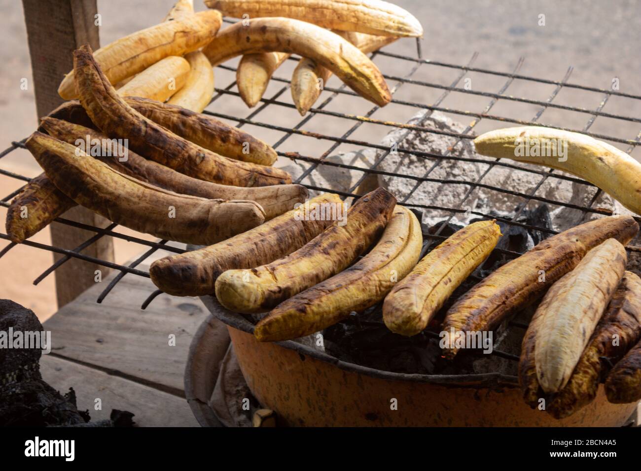 Roasted plantain nigeria hi-res stock photography and images - Alamy