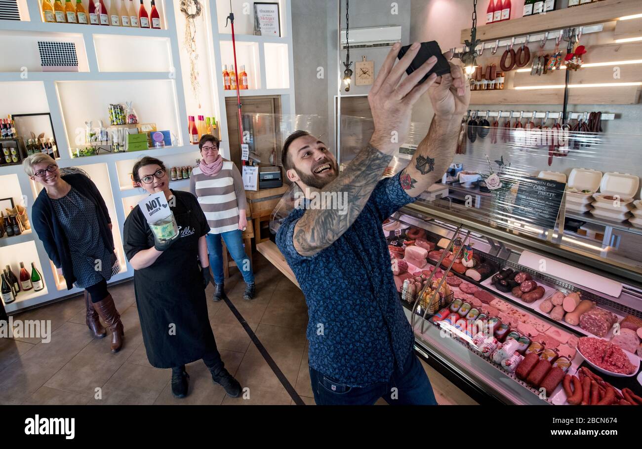 Popella hi-res stock photography and images - Alamy