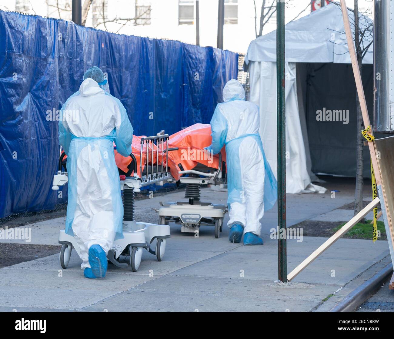 New York, United States. 04th Apr, 2020. Body of deceased patient in ...