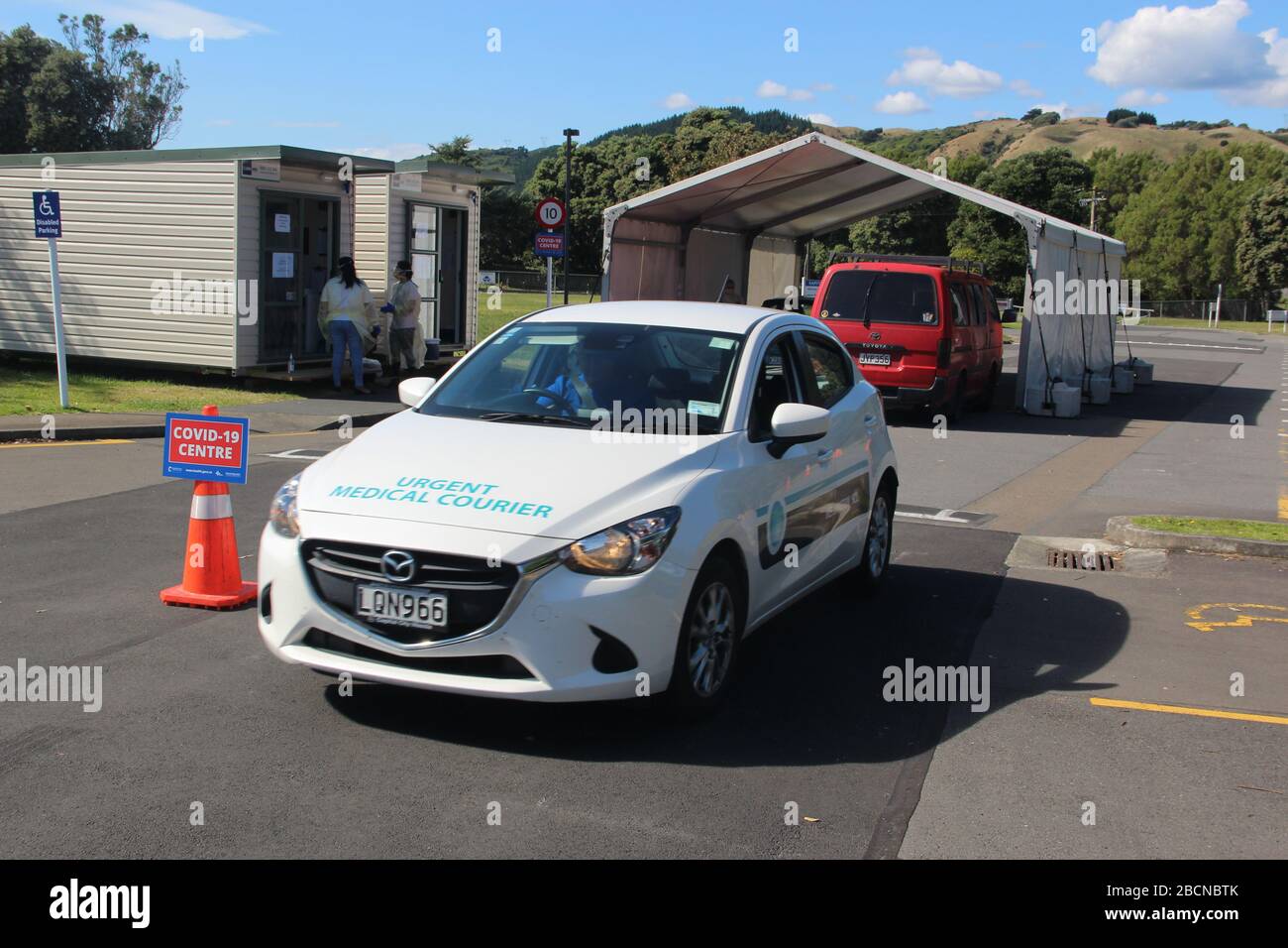 Corvid-19 virus testing site Stock Photo - Alamy