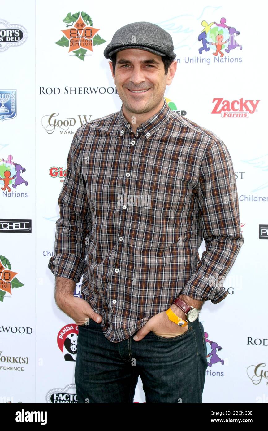 November 13, 2011, Los Angeles, CA, USA: LOS ANGELES - NOV 13: Ty ...