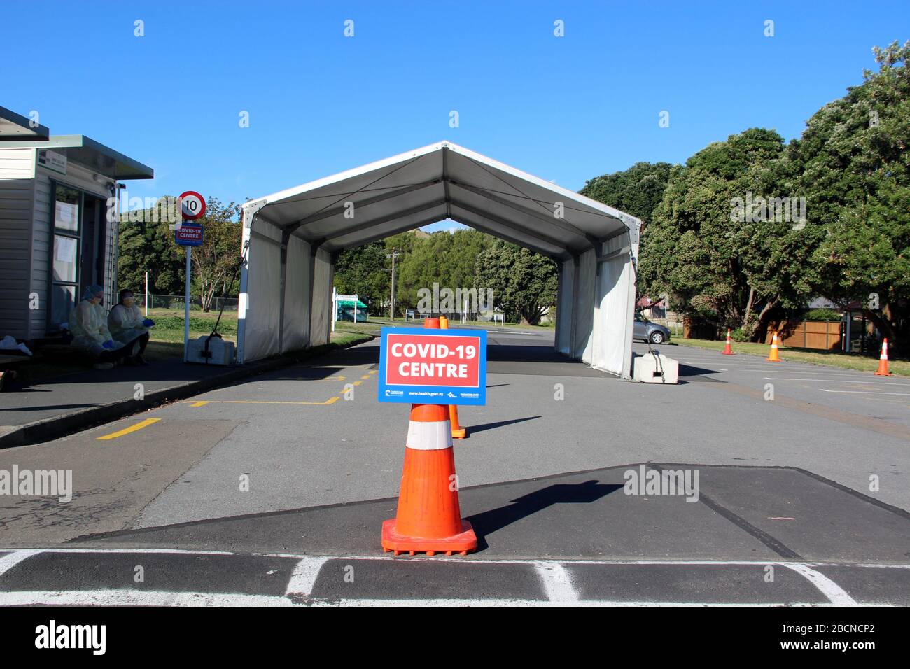 Corvid-19 virus testing site Stock Photo - Alamy