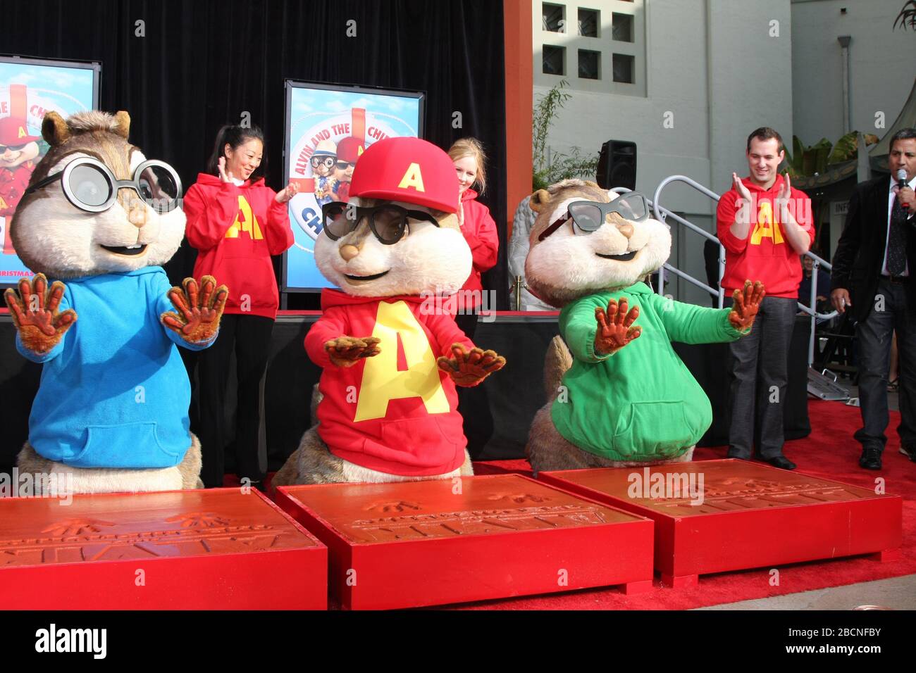 Alvin chipmunks alvin chipmunks hand hi-res stock photography and ...