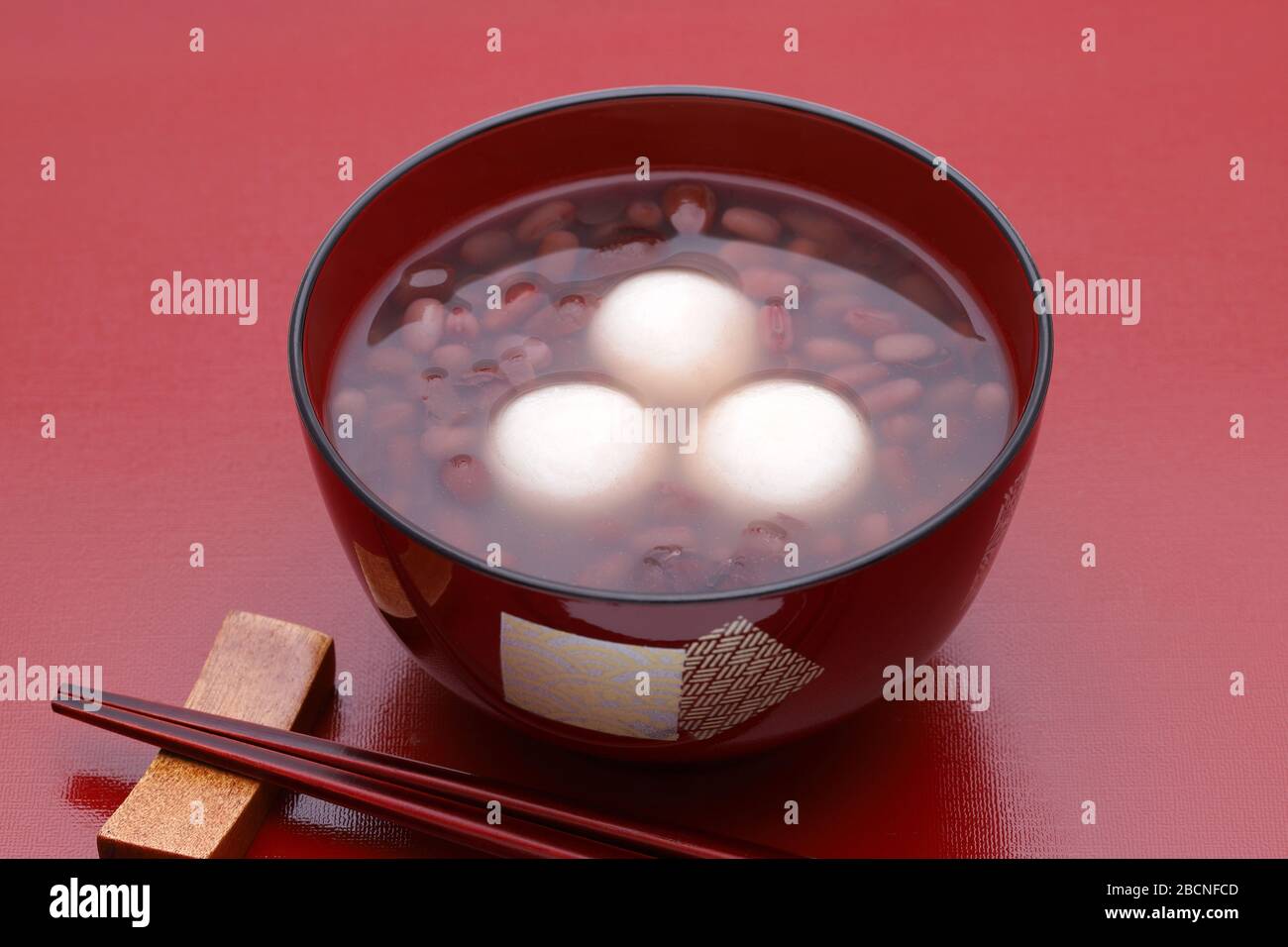 Zenzai shiratama hi-res stock photography and images - Alamy