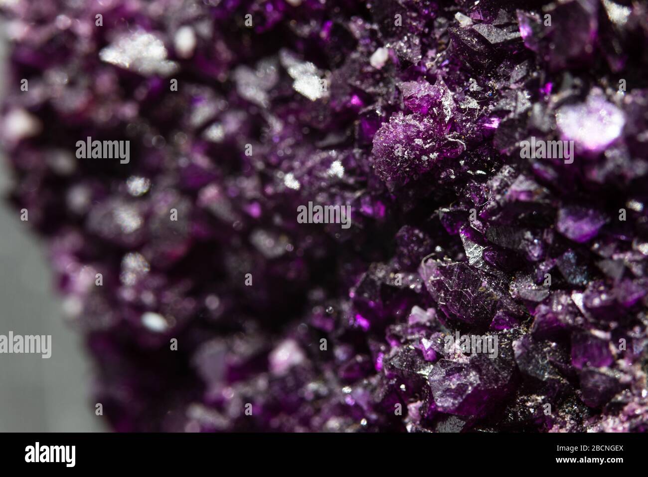 Detail of the kammererite mineral Stock Photo - Alamy