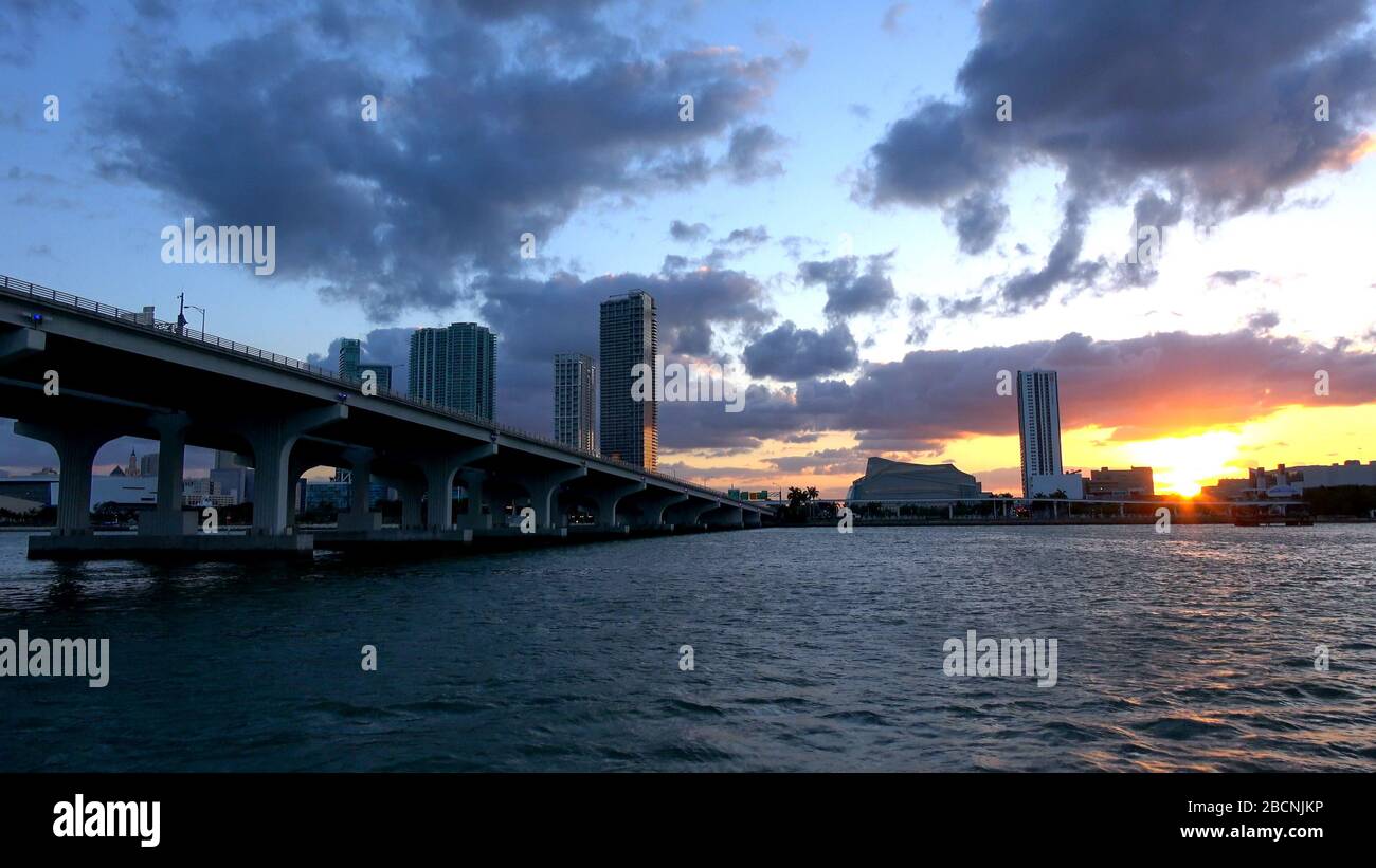 Beatiful sunset over Miami skyline Stock Photo - Alamy