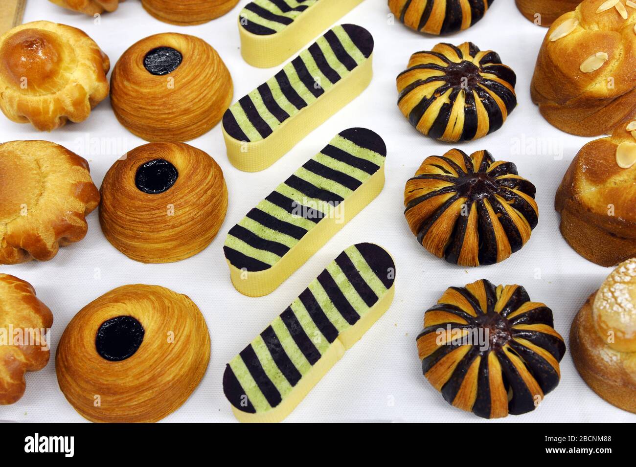 Viennoiserie hi-res stock photography and images - Alamy