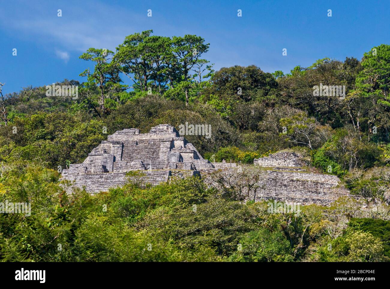 Estructura 1 (Acropolis), pyramid, Maya ruins at Chinkultic ...