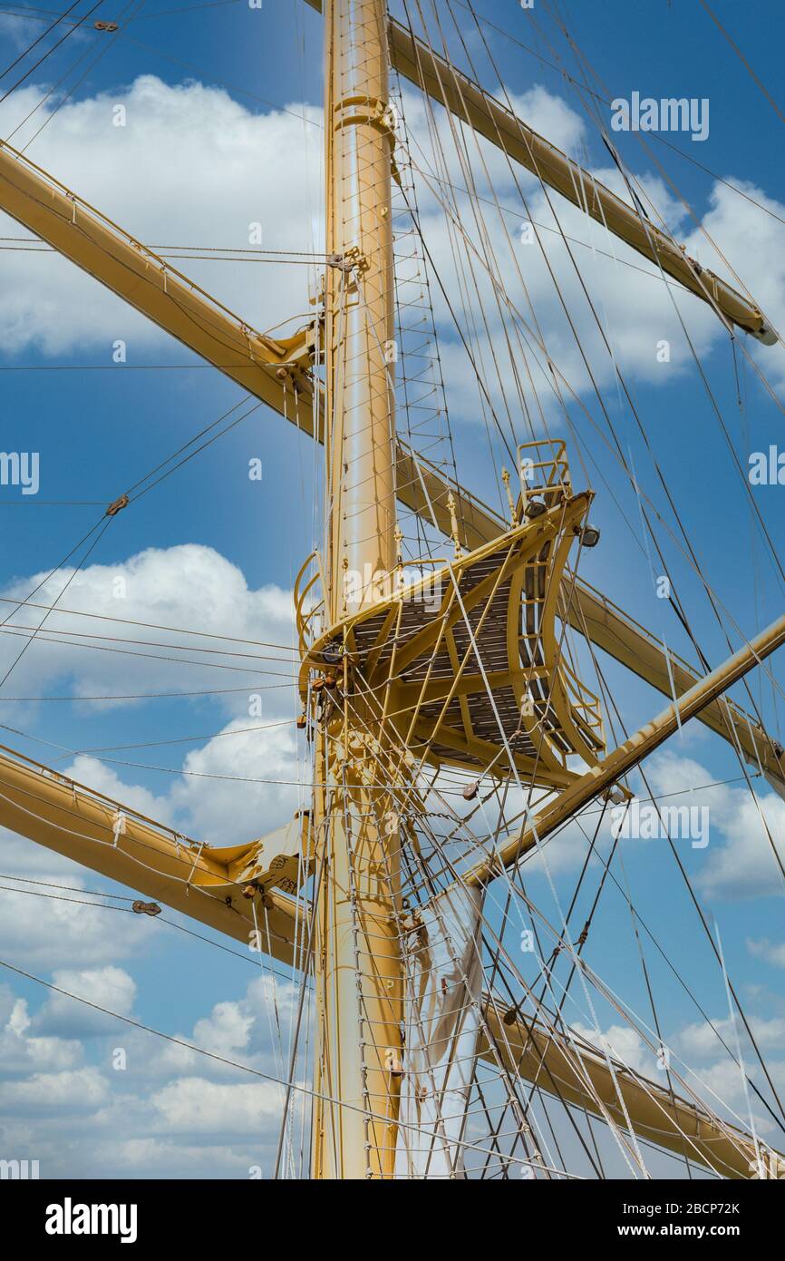 Old clipper hi-res stock photography and images - Alamy