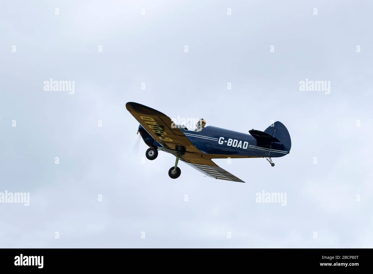 Low wing monoplane open cockpit hi-res stock photography and images - Alamy
