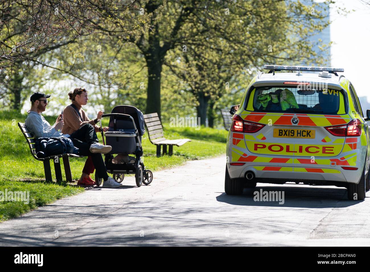Push chair on primrose hill hi-res stock photography and images - Alamy