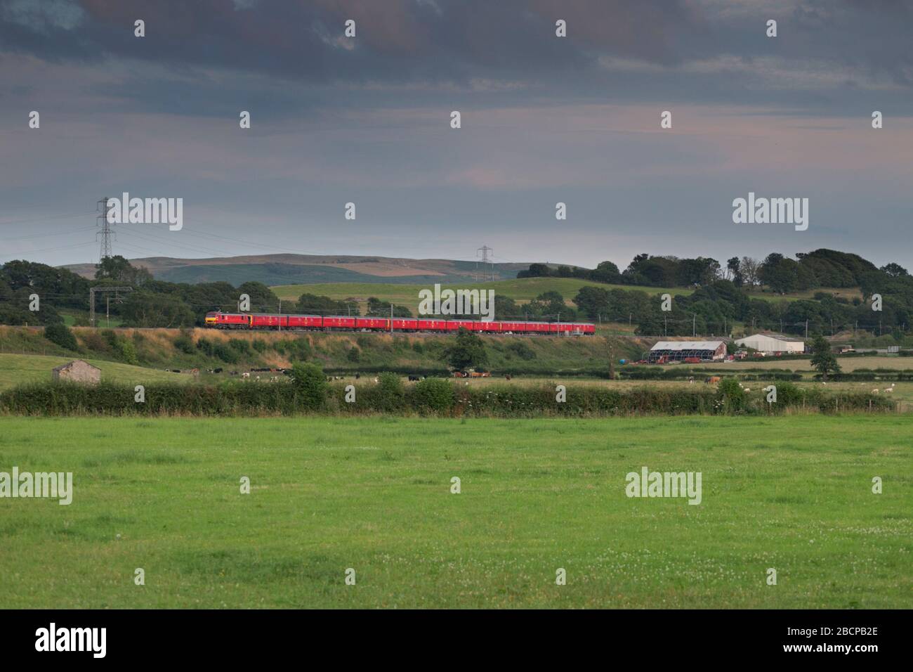 Class 325 locomotive hi-res stock photography and images - Alamy