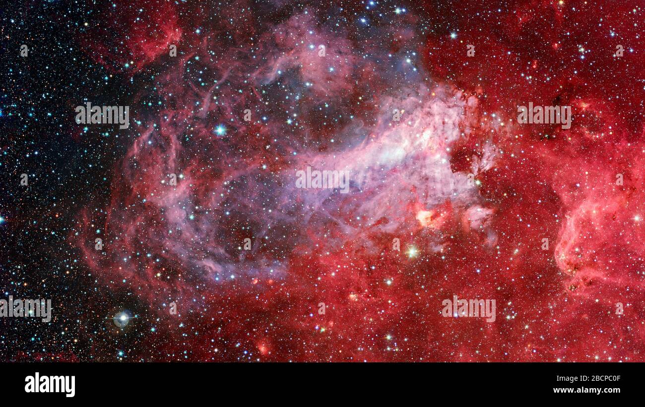 Extreme star cluster bursts into life in new Hubble image. Elements of ...