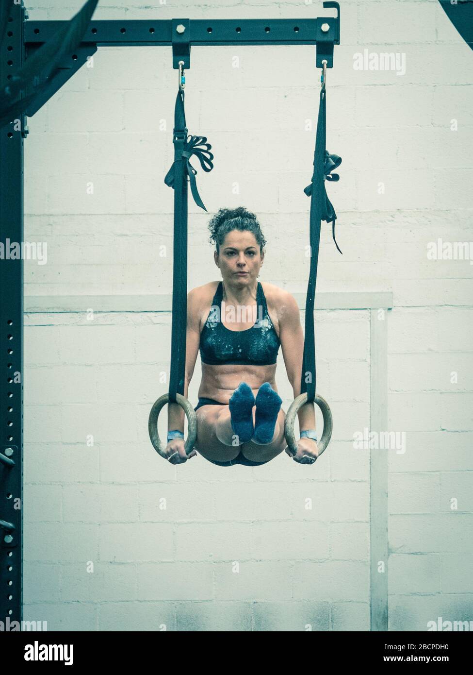 Female gymnast rings hi-res stock photography and images - Alamy
