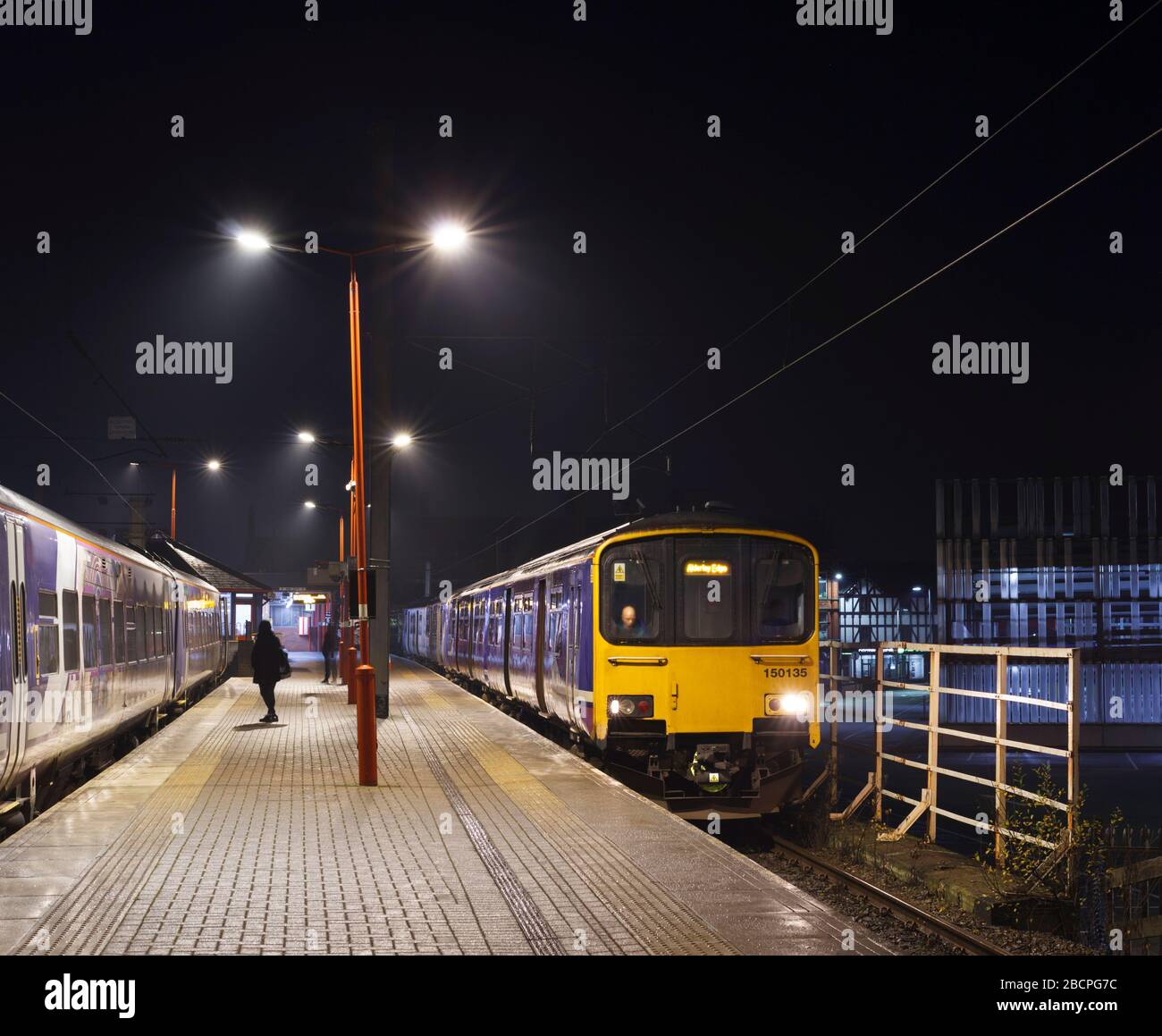 Northern rail trains 150135 hi-res stock photography and images - Alamy