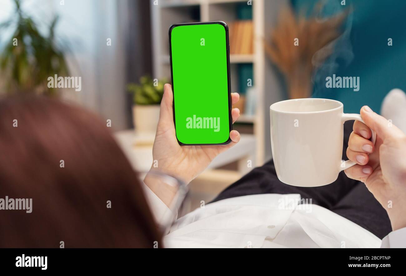 Vertical green screen smartphone hi-res stock photography and images ...