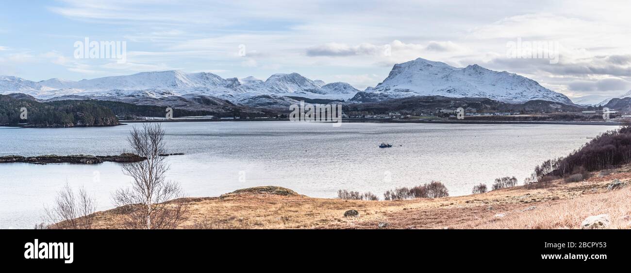 Loch ewe hi-res stock photography and images - Alamy