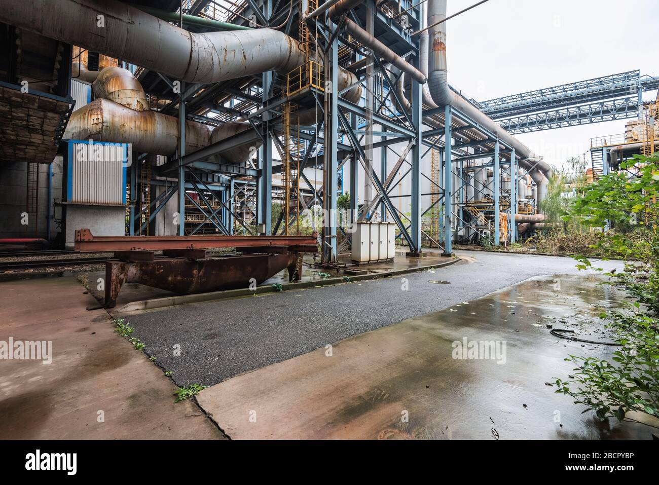 Industrial buildings in abandoned factory Stock Photo - Alamy