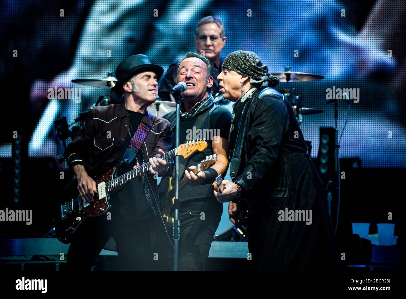 Nils Lofgren High Resolution Stock Photography and Images - Alamy