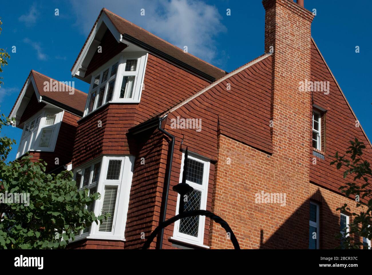 Queen Anne Revival Architecture Richard Norman Shaw Garden Suburb ...