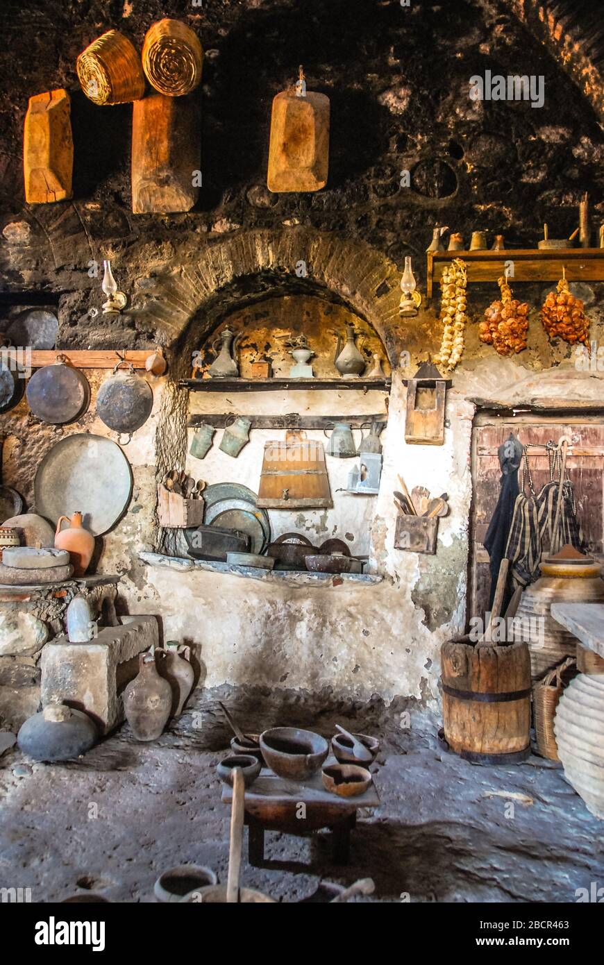 Medieval kitchen hi-res stock photography and images - Alamy