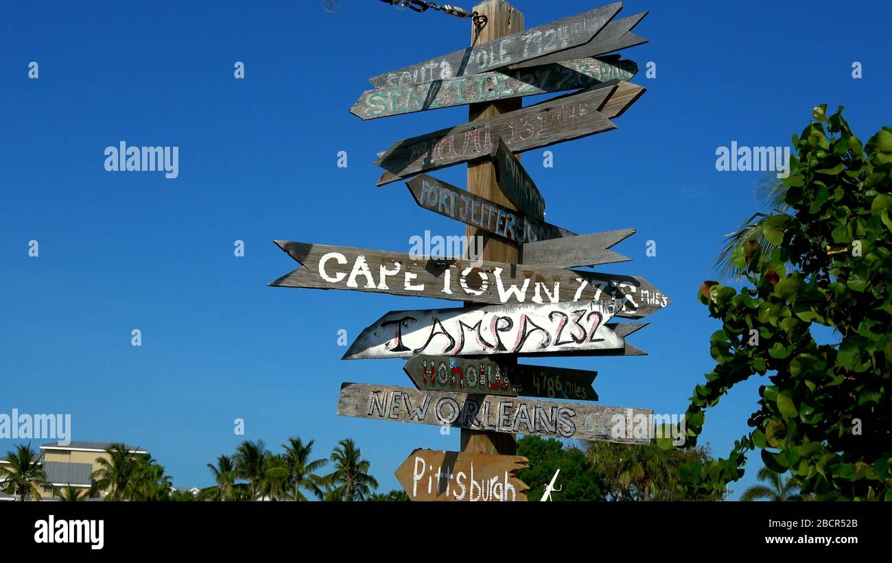 Direction signs in Key West to other big cities - travel photography ...