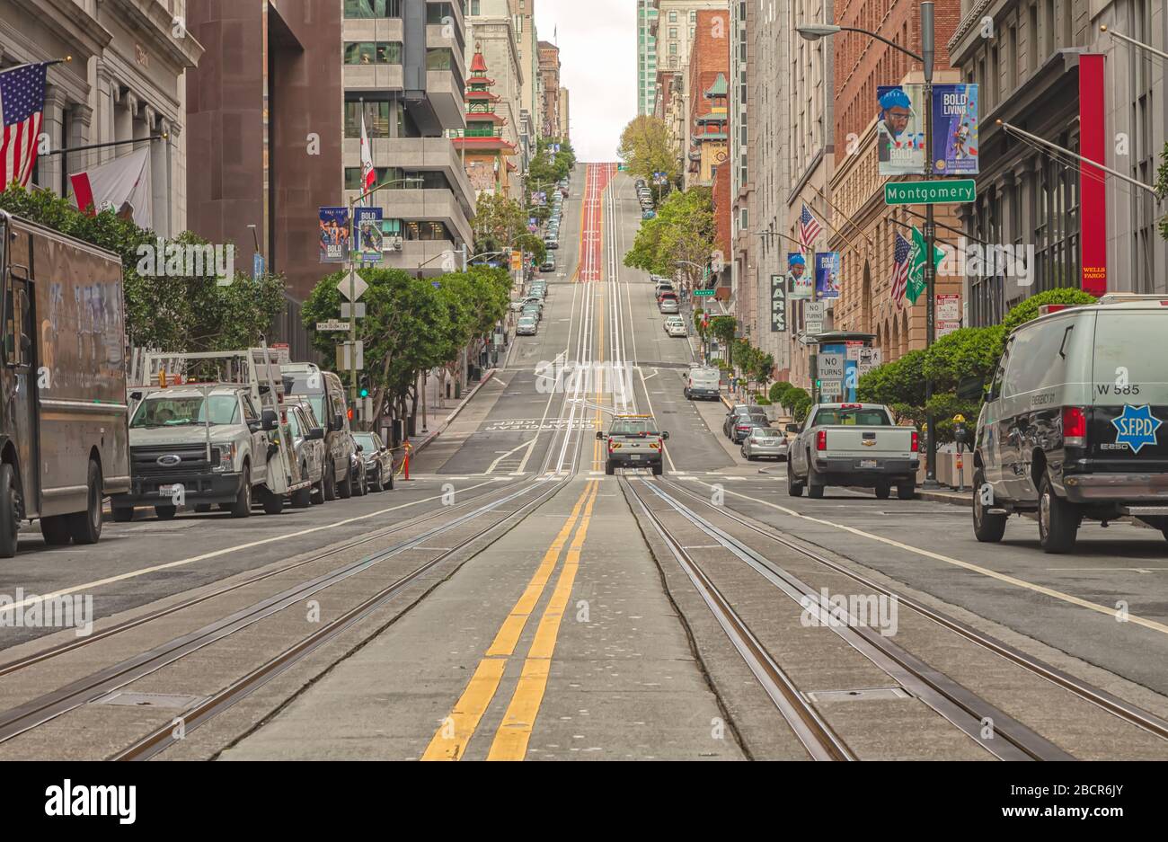 Empty city during coronavirus quarantine hi-res stock photography and ...