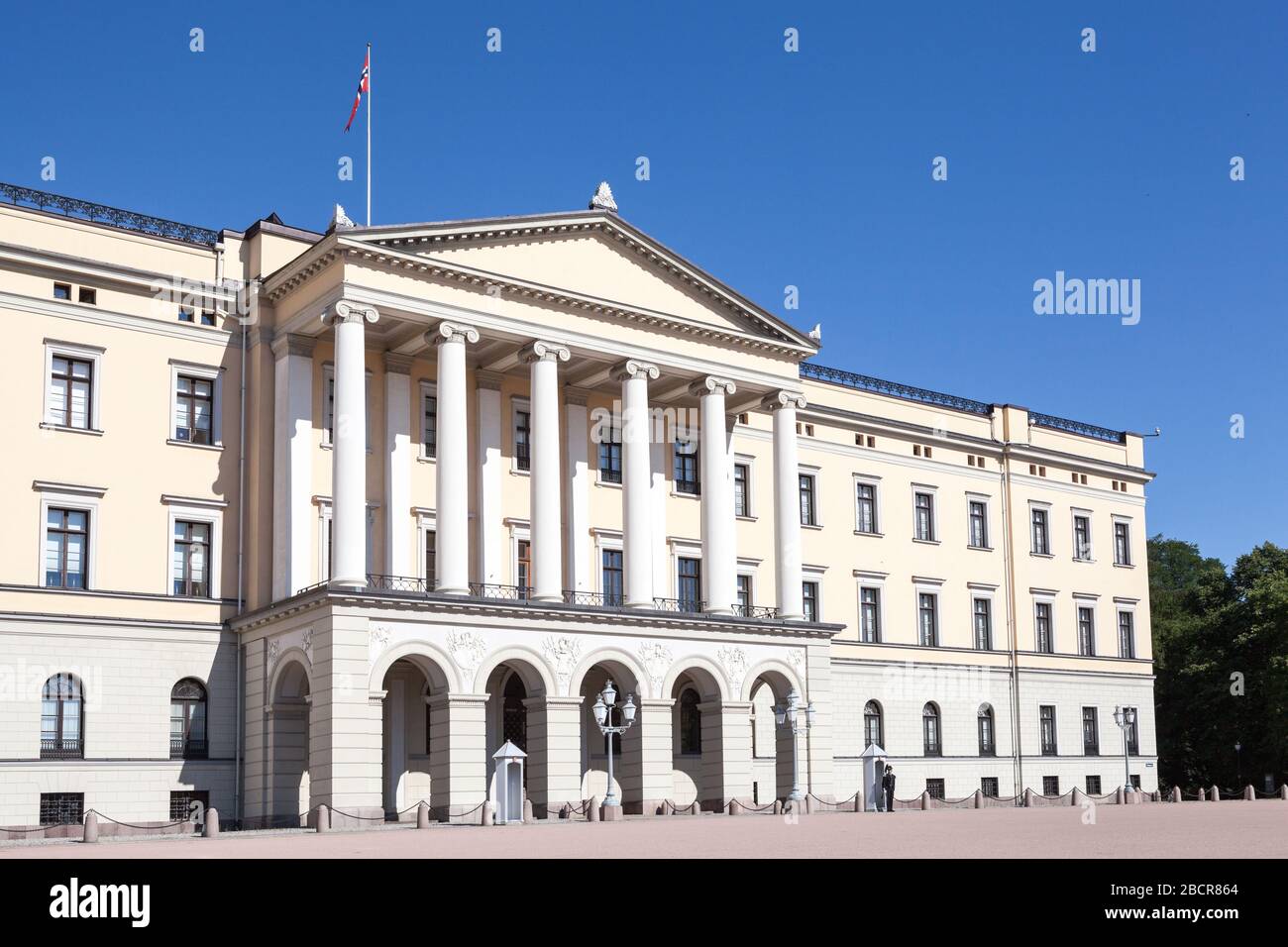OSLO, NORWAY-CIRCA JUN, 2018: Building of the Slottet, Royal Palace. It ...