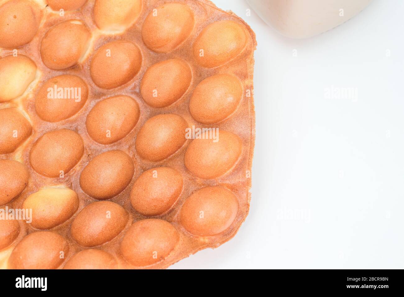 Traditional Hong Kong waffle soft and crunchy from oven, Hong Kong Egg ...