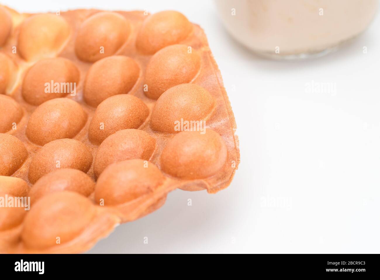 Traditional Hong Kong waffle soft and crunchy from oven, Hong Kong Egg ...