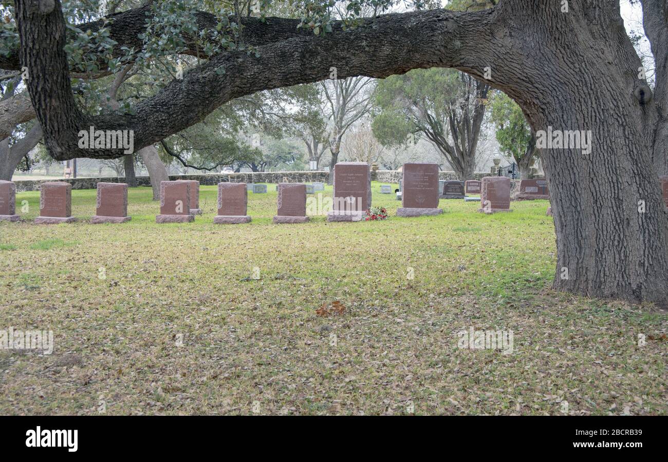 Lyndon b johnson grave hi-res stock photography and images - Alamy