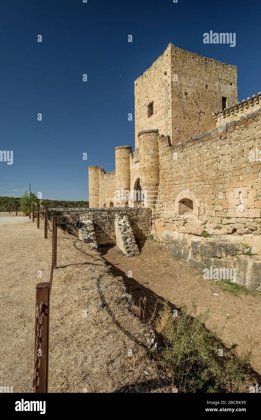 Pedraza castle hi-res stock photography and images - Alamy