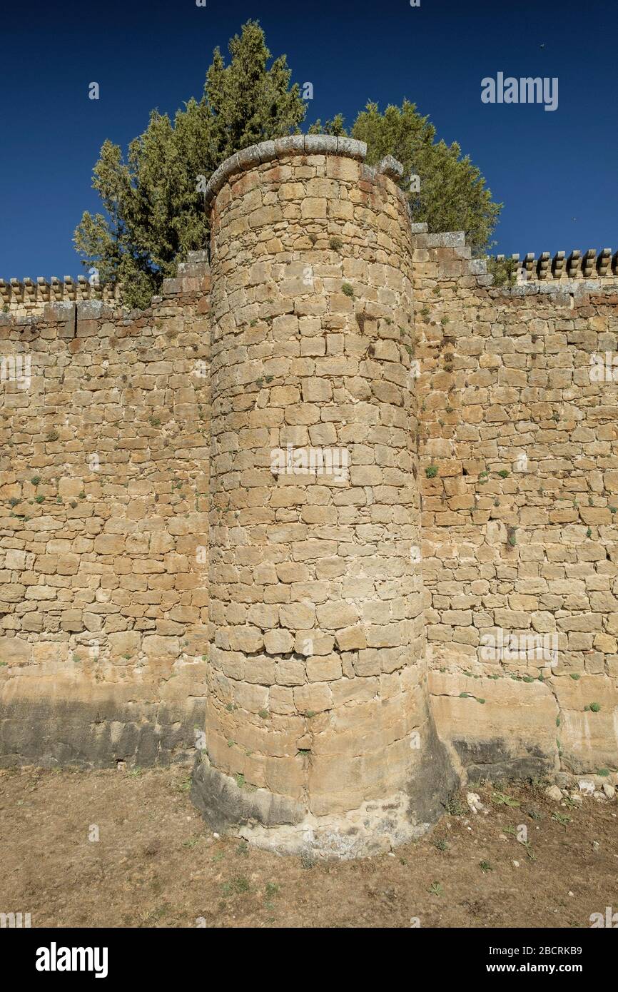 Pedraza castle hi-res stock photography and images - Alamy