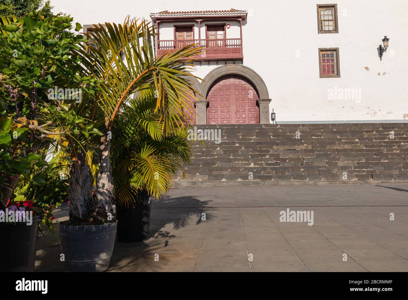 Traditional architecture at Santa Cruz - capital city of the island of ...