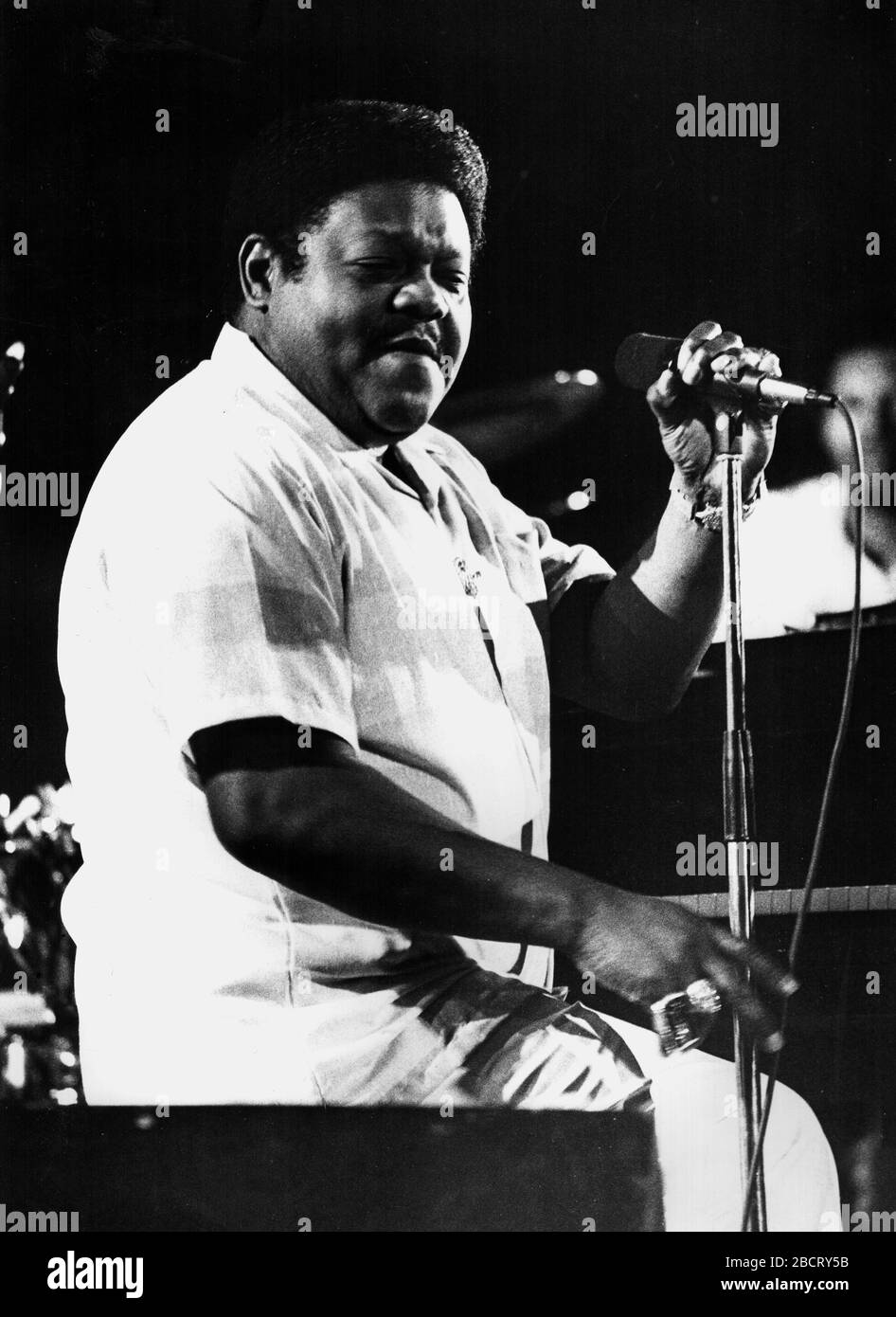 Domino noir hi-res stock photography and images - Alamy