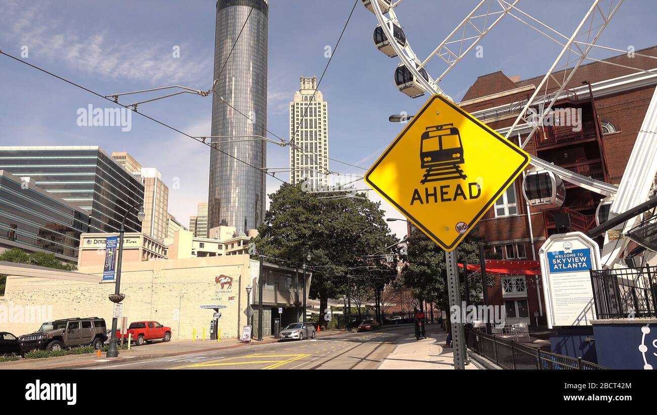 Downtown Atlanta streetview with Westin Hotel and Sundial Restaurant ...