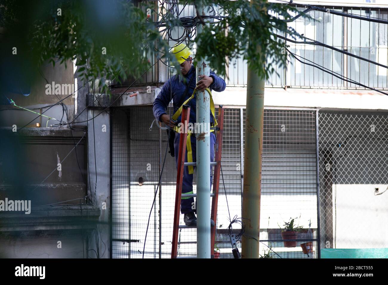 Electrical service truck hi-res stock photography and images - Alamy
