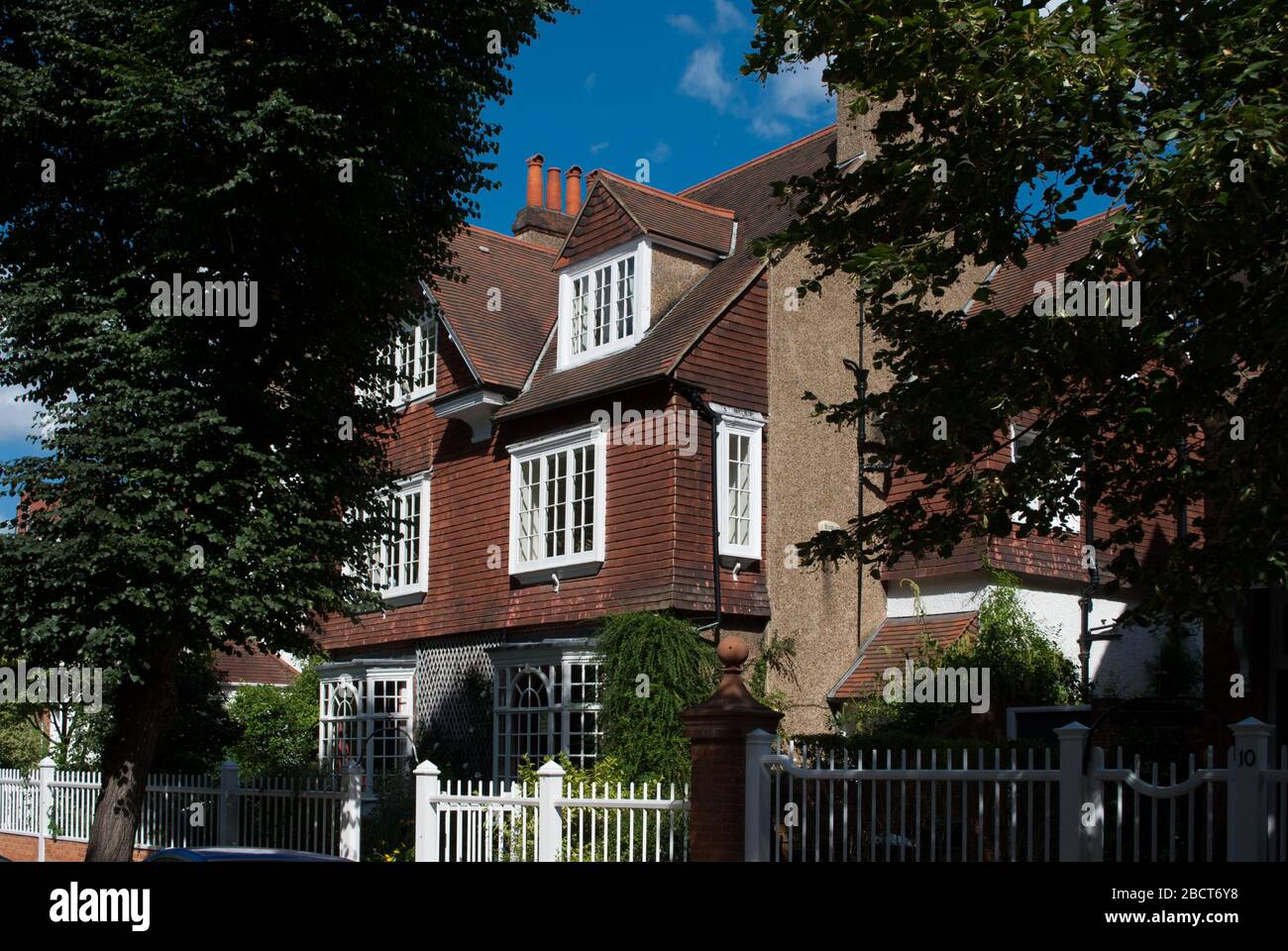 Queen Anne Revival Architecture Richard Norman Shaw Garden Suburb ...