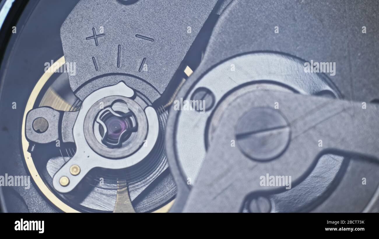 Internal clock mechanism hi-res stock photography and images - Alamy