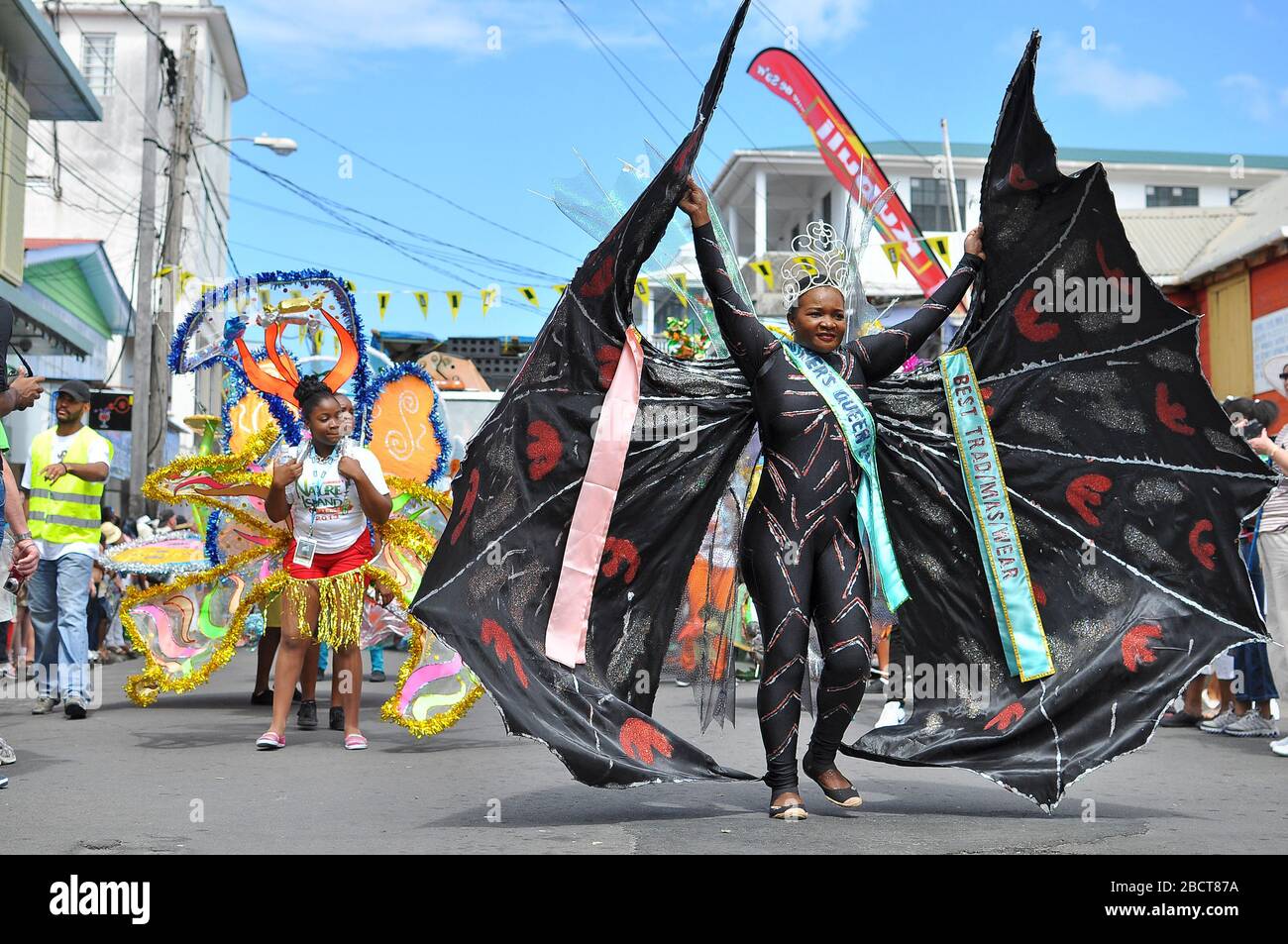 Back up dancer and women hi-res stock photography and images - Alamy
